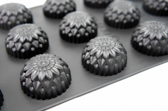 Chocolate Moulds - Floral / Flower Theme, Make Chocolates and Candy ...